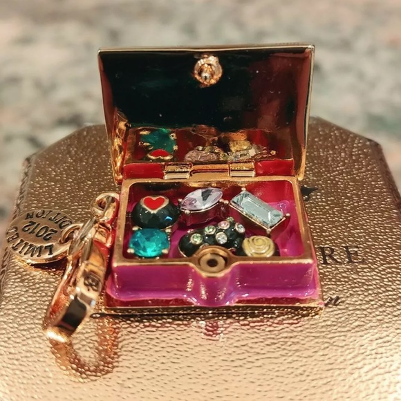 Juicy Couture | Jewelry | Juicy Couture Rare Assorted Box Of Candy ...
